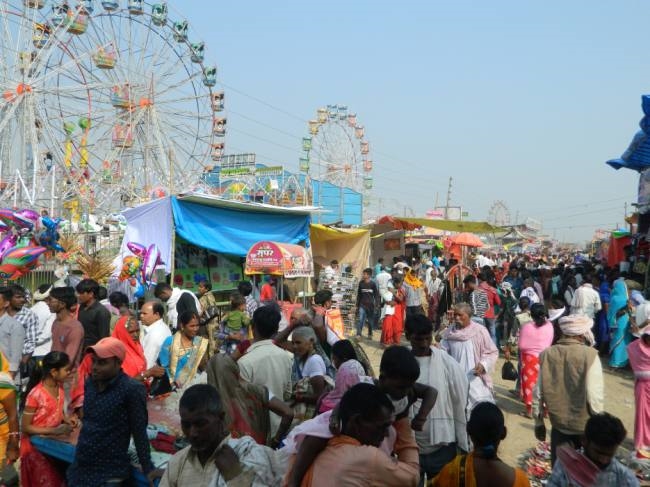 राष्ट्रीय पहचान की आस में बुढ़ा हो चला बलिया का ददरी मेला - Balliachar ...