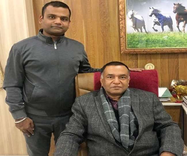 पिता के अनुभव और मागदर्शन का मिला साथ तो कारोबार के सफर में हासिल की ...