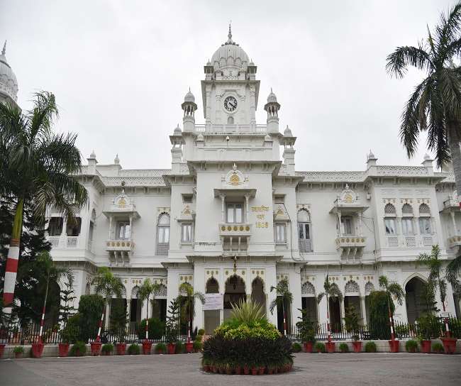 KGMU में होगा सुपर स्पेशयलिटी कोर्सों का विस्तार, पल्मोनरी क्रिटिकल ...