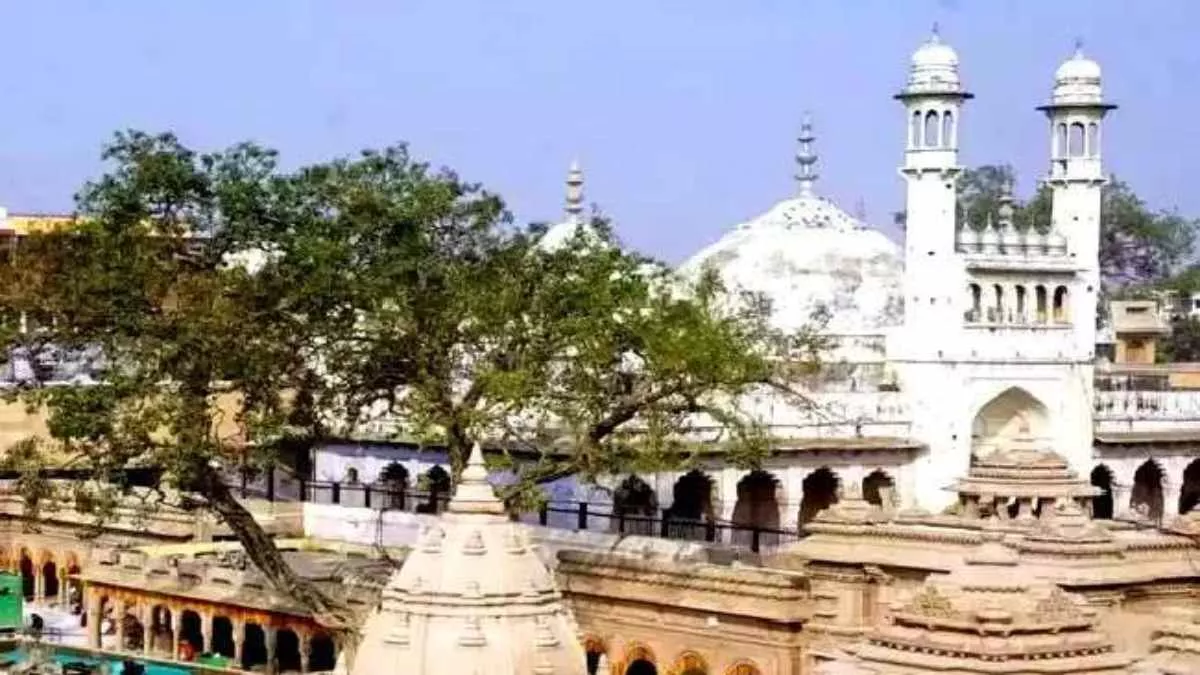 Gyanvapi Case: ज्ञानवापी परिसर की सर्वे रिपोर्ट पक्षकारों को देने की ...