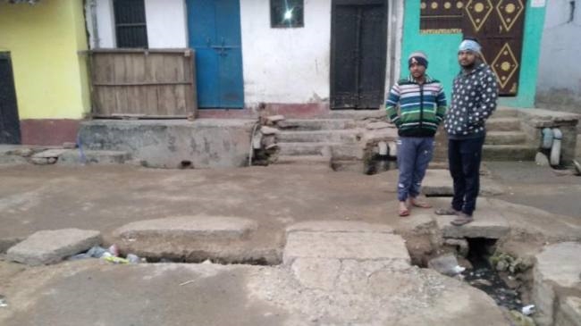 अंधेरे में डूबा दाउदनगर का इलाका, आवागमन की भी समस्या - The area of ...