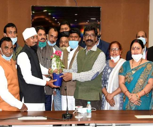 7th Pay Commission: 65 हजार पारा शिक्षकों को बड़ा तोहफा, CM हेमंत ने ...