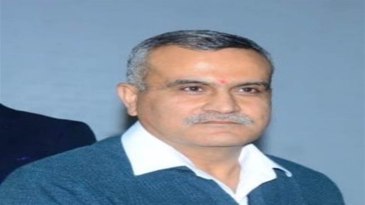 जम्मू कश्मीर पुलिस में डीआइजी शक्ति पाठक को मिलेगा कैलख संस्कृत रत्न ...