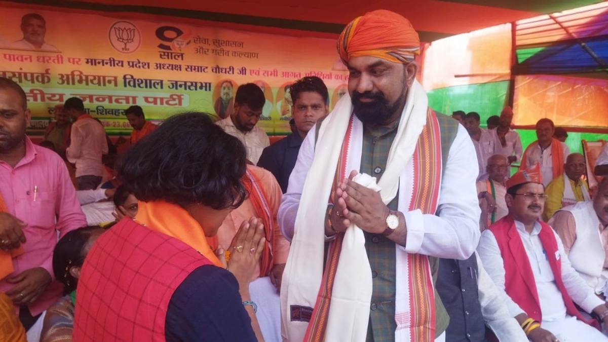 हमारी सरकार बनी तो राज्य में नहीं दिखेगा मुगलों का इतिहास, सीतामढ़ी में ...