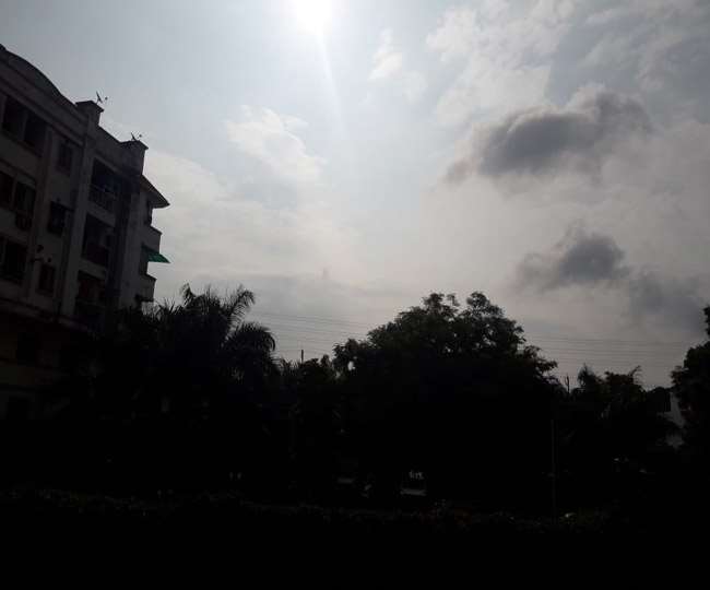 Dhanbad Weather Forecast: धनबाद के आसमान में कई दिनों बाद खिली धूप ...
