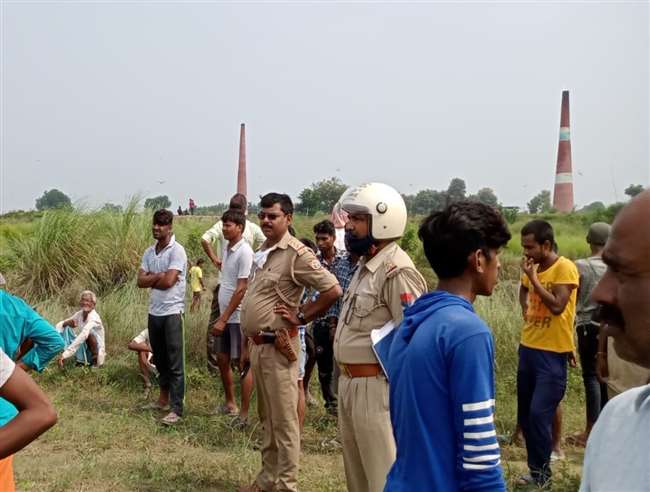 जौनपुर में वरुणा नदी में दो किशोर डूबे एक का शव बरामद दूसरे की तलाश ...