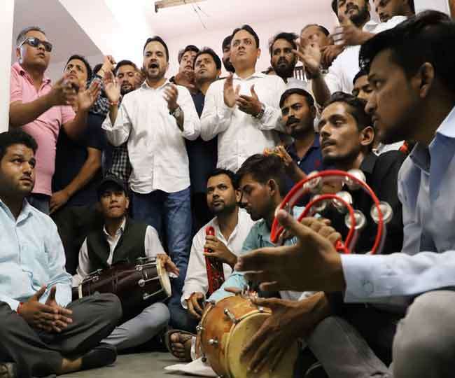 जहरीली शराबकांड के विरोध में युकां ने बजाया ढोल दूसरे संगठनों ने भी ...