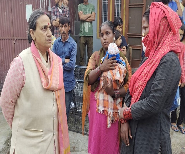 Almora: रस्सी पर बच्चों से कराए जा रहे थे खतरनाक करतब, महिला आयोग हुआ ...