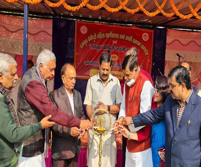 मुजफ्फरपुर सांसद अजय निषाद ने कहा, कम संसाधन में भी बेटियों में बेहतर ...