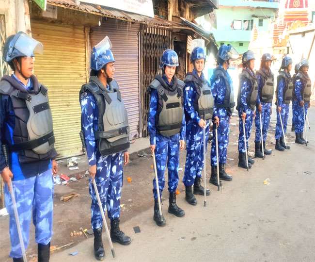 CAA Support: लोहरदगा में फिर लगे धर्म विशेष के नारे, शहर शांत-गांवों ...