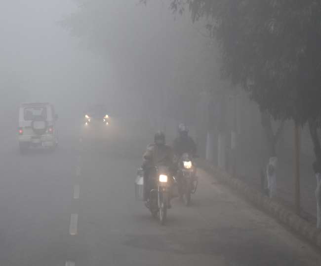 Meerut Weather Update: मेरठ में कोहरे और शीत लहर के बीच बारिश होने की ...