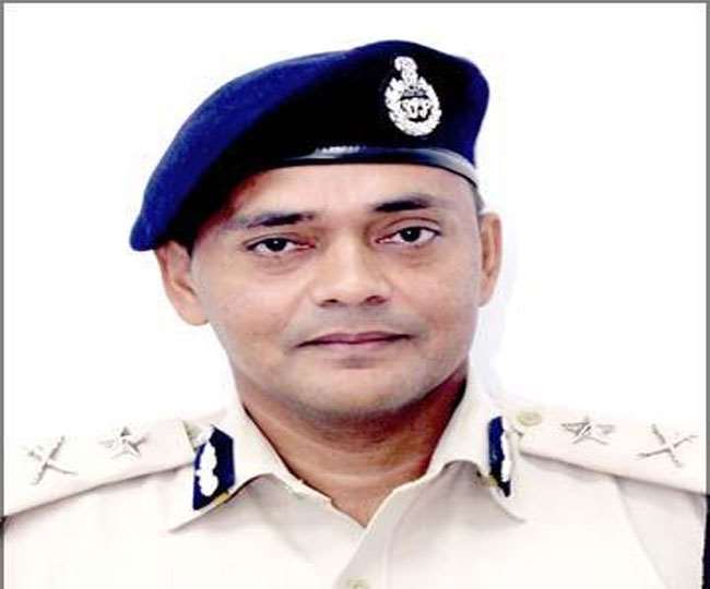 IG साकेत कुमार सिंह को मिला पुलिस पदक, धनबाद के नीरज सिंह हत्याकांड ... IG साकेत कुमार सिंह को मिला पुलिस पदक, धनबाद के नीरज सिंह हत्याकांड ...