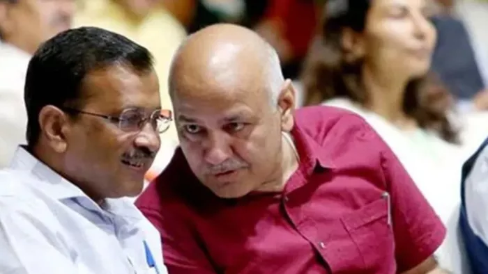 दिल्ली शराब नीति घोटाले में नया मोड़, PAC को भेजी जाएगी CAG की रिपोर्ट ...