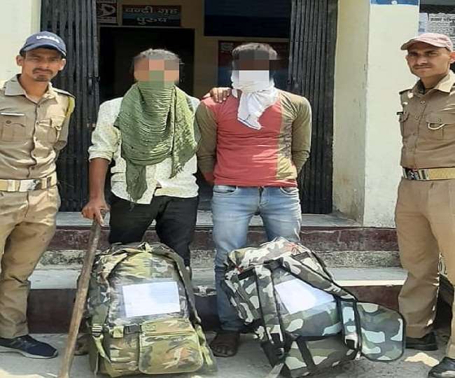 पहाड़ पर नशे की तस्करी जारी, सल्ट में गांजे के साथ दो आराेपित गिरफ्तार ...