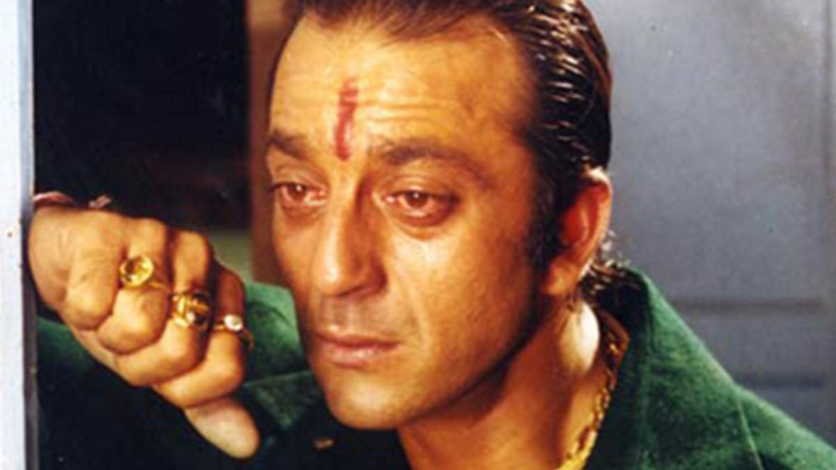 Dev Anand के प्यार में दीवानी हो चुकी थीं Sanjay Dutt की बहन? ठुकरा ...