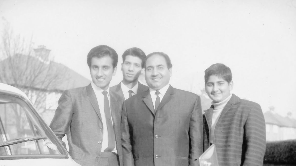 Mohammed Rafi का बेटा असल जिंदगी में निकला उस्ताद, पिता की लेगसी को ऐसा ...