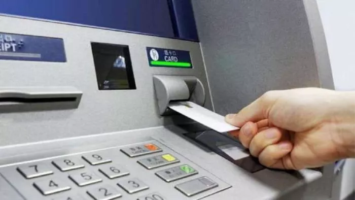 ATM Card के 16 अंकों में छिपी होती है आपकी निजी जानकारी, पढ़िए इसका ...