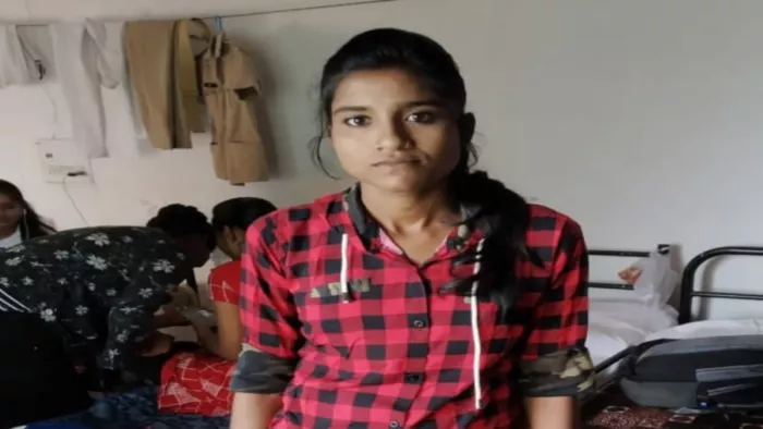 तो कौशांबी में खुदकशी करने वाली महिला सिपाही शादी प्रकरण को लेकर तनाव ...