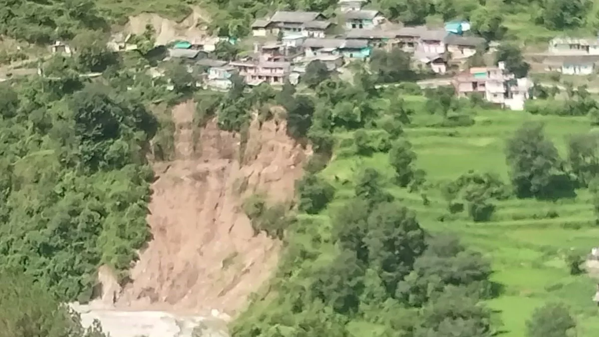 Uttarakhand Weather: अलर्ट के बीच दून में दोपहर बाद झमाझम बारिश, 85 ...