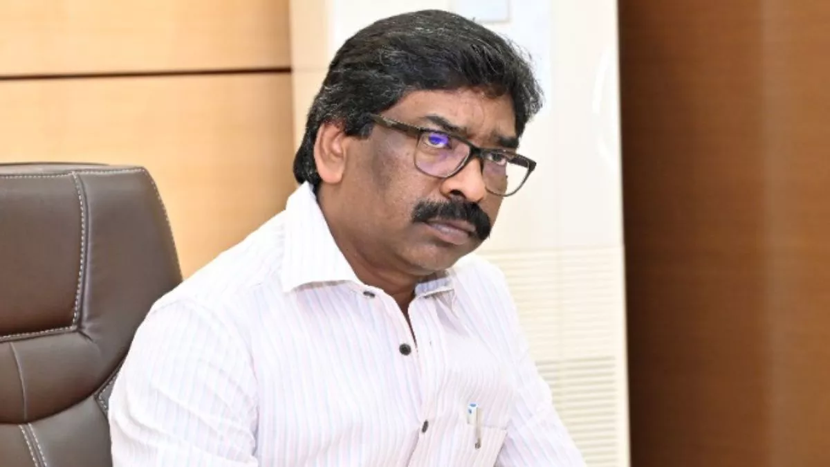 Hemant Soren: झारखंड के CM हेमंत सोरेन की विधानसभा सदस्यता पर खतरा, EC ... Hemant Soren: झारखंड के CM हेमंत सोरेन की विधानसभा सदस्यता पर खतरा, EC ...