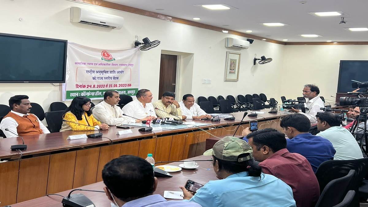 Rajasthan: विजय सांपला ने कहा, राजस्थान में दलितों से जुड़े मामले में ...