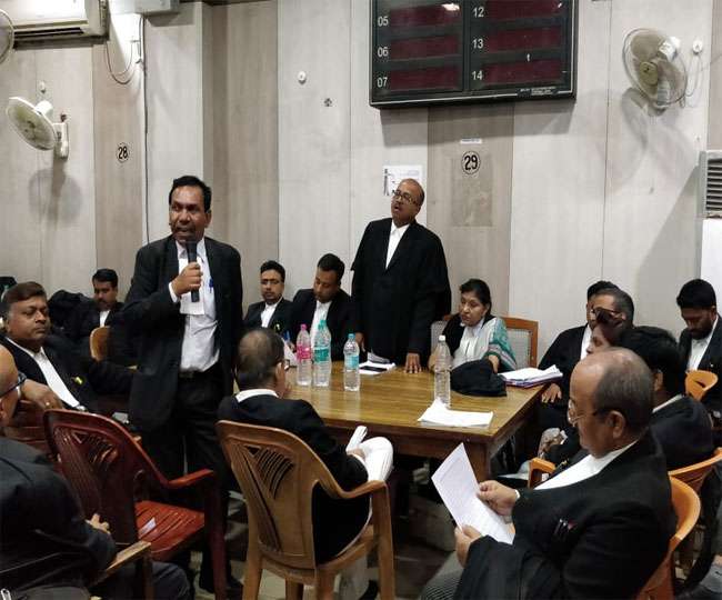 एडवोकेट एसोसिएशन की आमसभा में 14 एजेंडों पर लगी मुहर Ranchi News ...