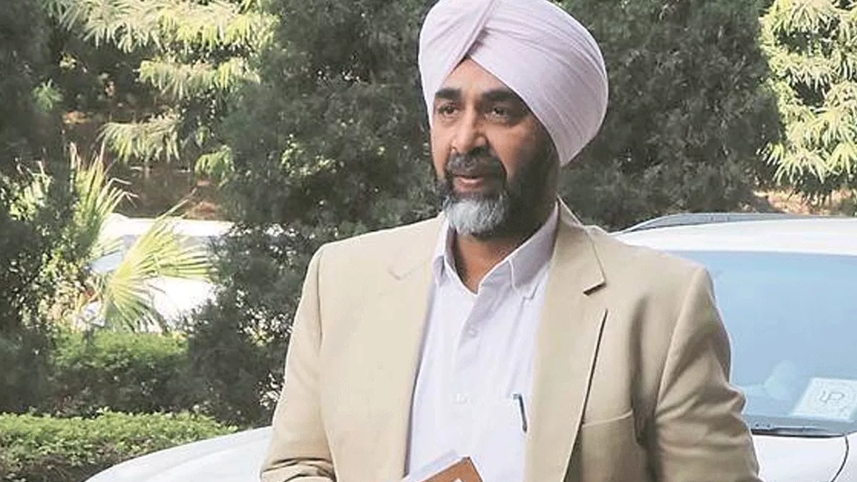 प्लॉट खरीद घोटाला मामले में Manpreet Badal के खिलाफ केस दर्ज, पांच अन्य ...