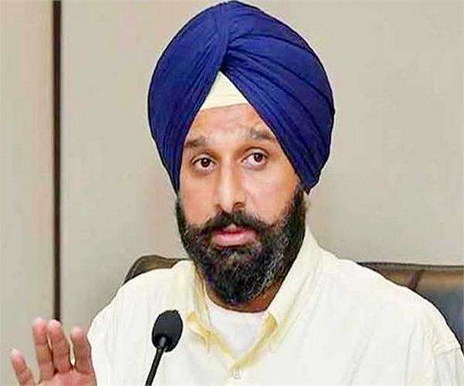 Drugs Case: पटियाला सेंट्रल जेल में बंद बिक्रम सिंह मजीठिया किसी से ...