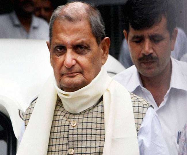 Coronavirus Effect : सपा के राज्यसभा सदस्य रेवती रमण बोले-दिहाड़ी ...