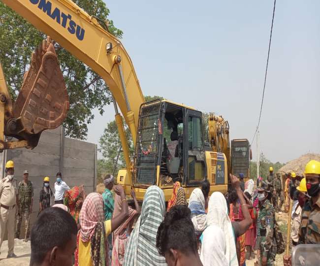 Potka, Jharkhand News: पोटका के ग्रामीणों ने छह माह से कब्जे में रखा था ...