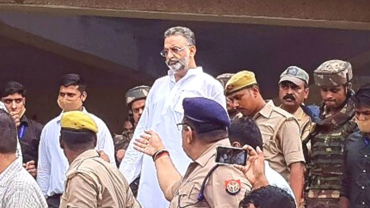 Mukhtar Ansari: अपार्टमेंट बनाने का झांसा देकर बिल्डर से 50 लाख हड़पे ...