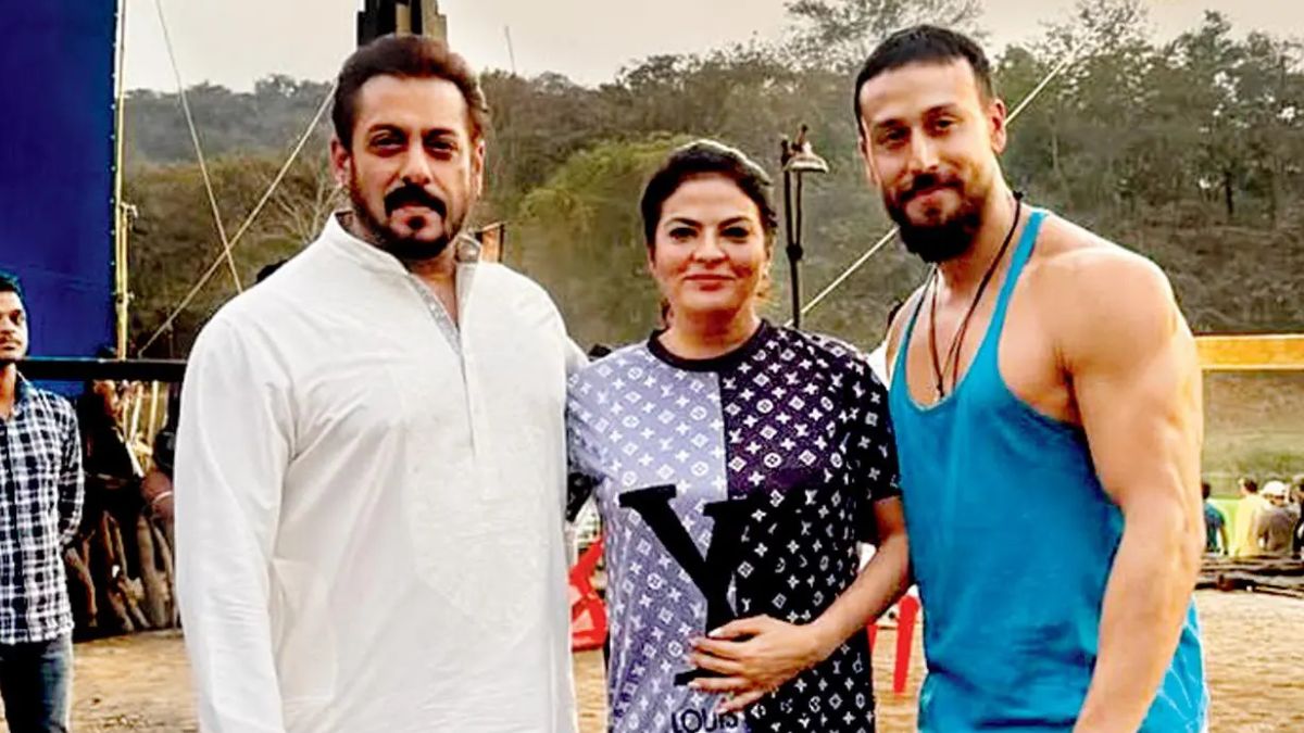 'सेट पर आती थी गर्लफ्रेंड', Salman Khan की डेटिंग लाइफ को लेकर बोलीं को ...