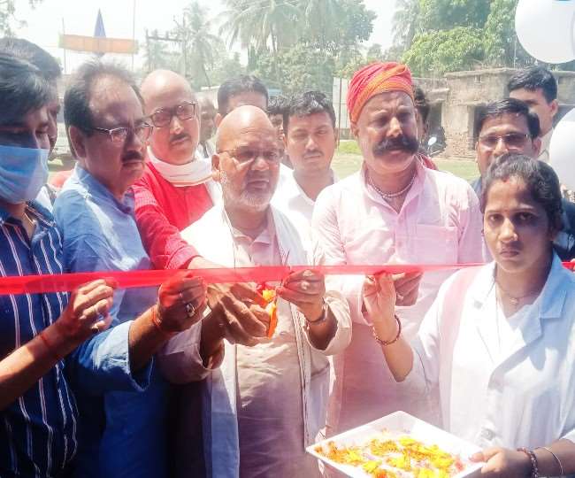 जेडीयू MLA रत्नेश सादा ने अमृत महोत्सव के स्वास्थ्य मेले का किया ...