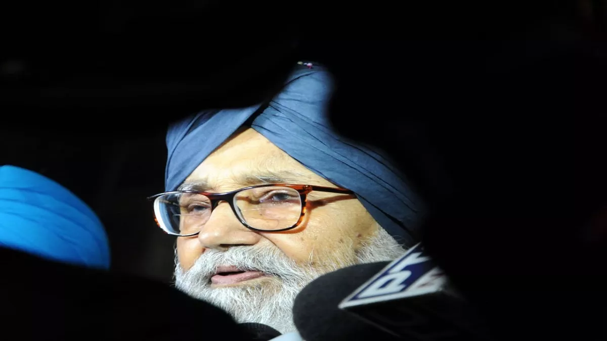Parkash Singh Badal: सबसे कम उम्र में सरपंच... फिर पांच बार सीएम ...