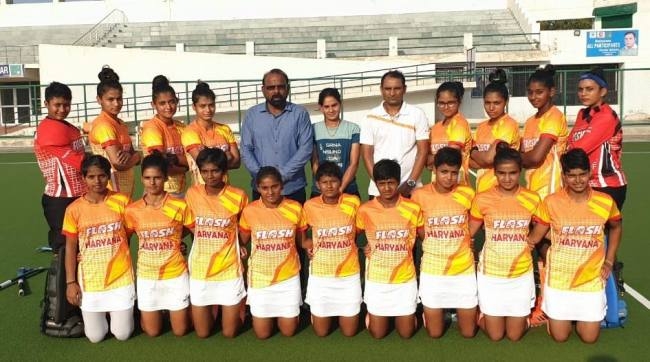 हॉकी हरियाणा टीम का किया सिलेक्शन, बाहर से टीमें पहुंचनी शुरू - Hockey ...