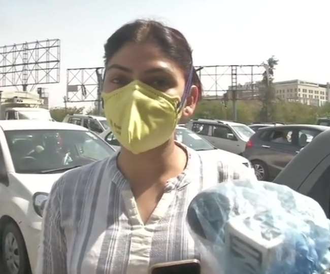 Delhi Lockdown 4.0: दिल्ली-यूपी बॉर्डर पर गाजियाबाद पुलिस की सख्ती से वाहन चालक परेशान, पढ़िए ...