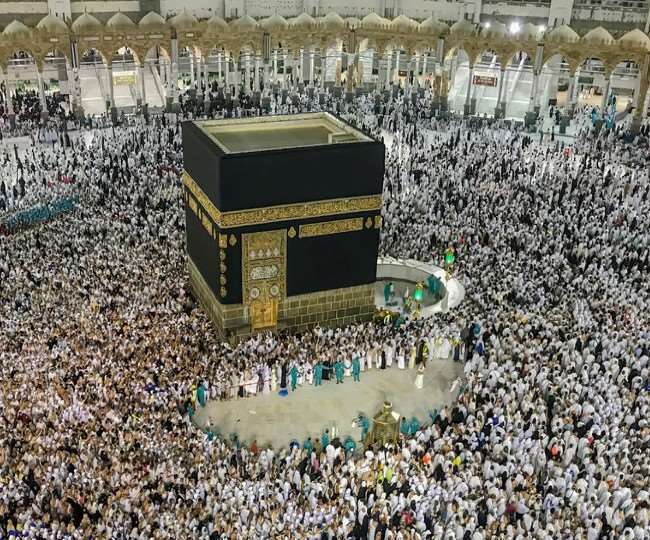 Haj Yatra 2021 : इस बार की हज यात्रा में 60 हजार आजमीन हो सकेंगे शामिल ...