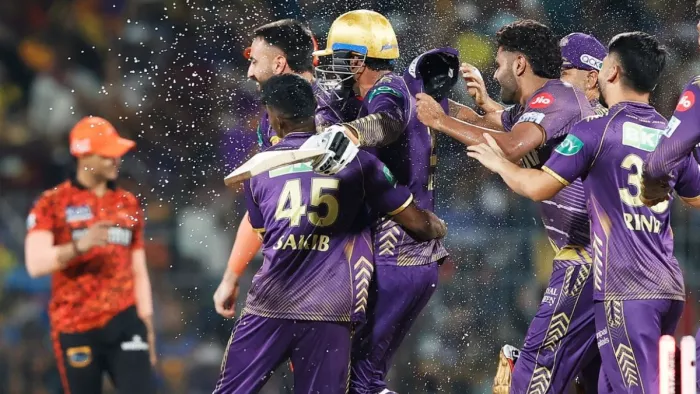 IPL Winners List: साल 2008 से लेकर 2024 तक, जानिए किन-किन टीमों ने जीता ...