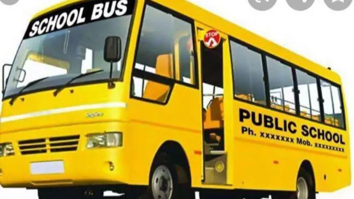 गजब! School Bus 25 सीटर, ठूंसे 40 बच्चे... गर्मी में बच्‍चों की हालत ...