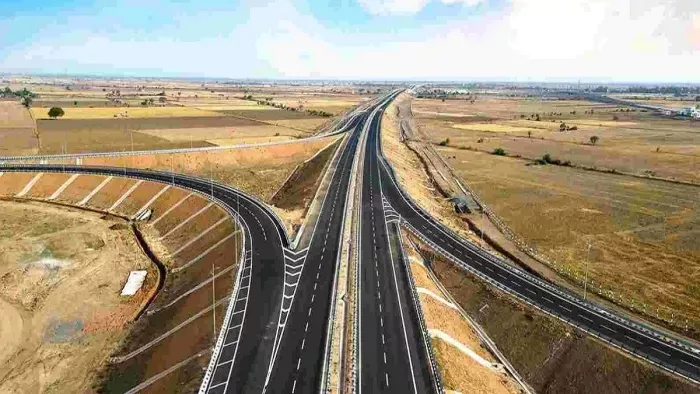 Bundelkhand Expressway के चप्पे-चप्पे पर होगी कड़ी निगरानी! UPEIDA ने ...