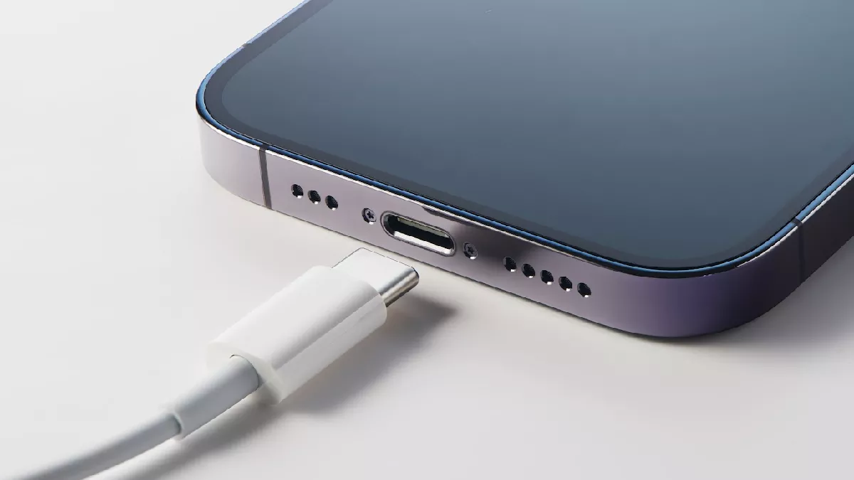 गैजेट्स में चार्जिंग के लिए USB Type C पोर्ट अनिवार्य करेगा भारत, जल्द ...