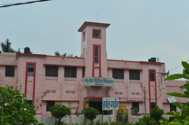 बेडों तक नहीं पहुंच सकी आक्सीजन सप्लाई