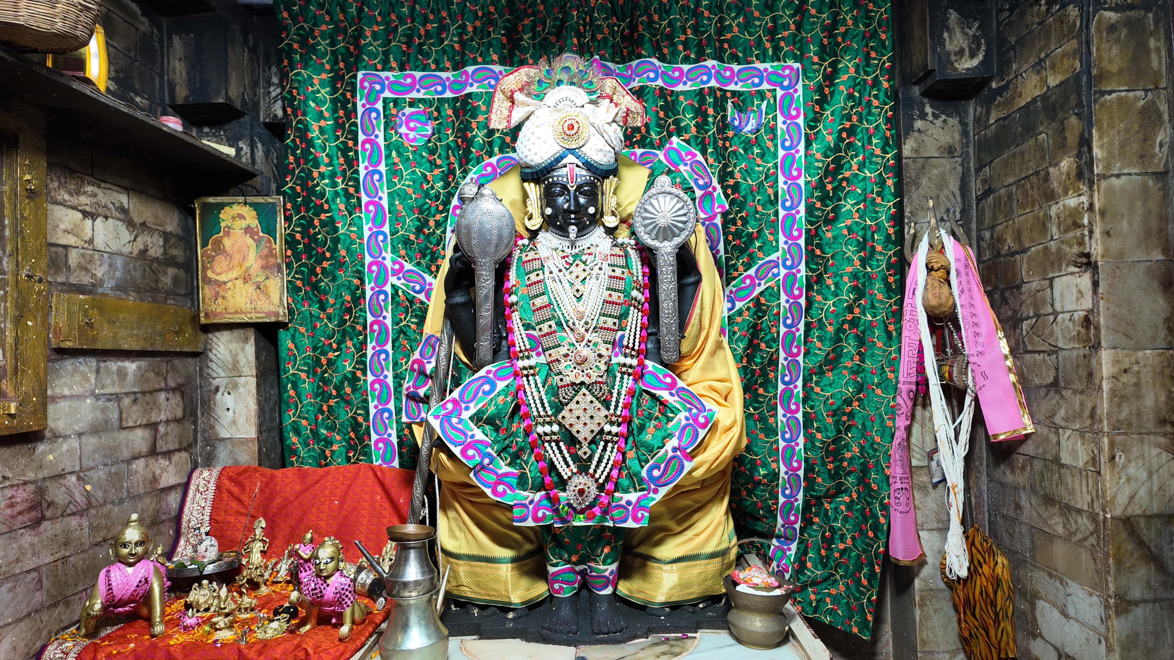 Shamlsha Sheth Mandir: इस धाम में द्वारकाधीश जी ने स्वीकार की थी नरसिंह ...