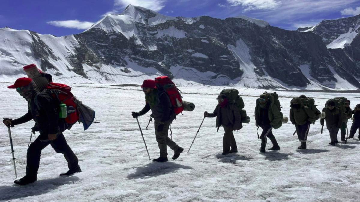 India China Border : जहां सांसें साथ छोड़ने लगती हैं, वहां चुनौतियों को ...