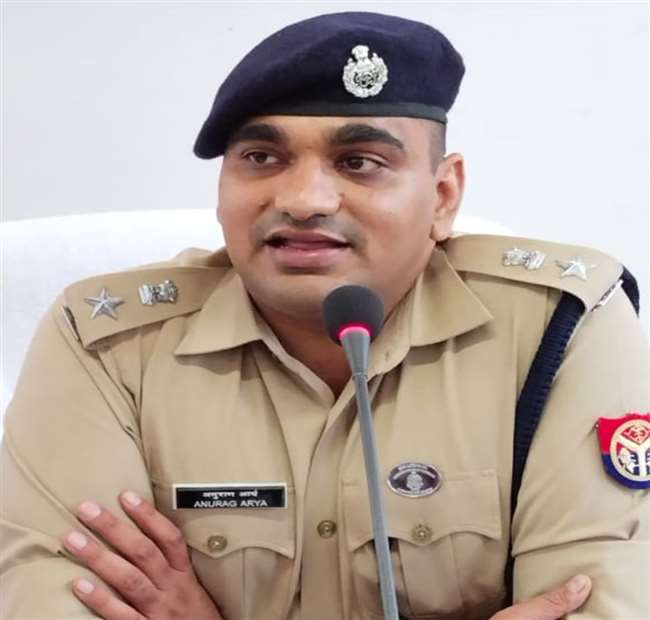 आजमगढ़ में पुलिस अधीक्षक अनुराग आर्य ने संभाला कार्यभार, कहा - 'जिसकी ...