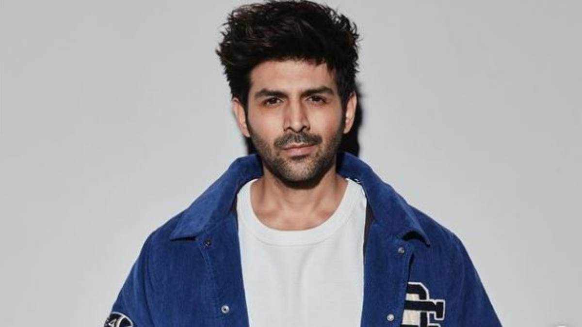 Kartik Aaryan Video: आनंद एल राय के ऑफिस से बाहर आते हुए स्पॉट कार्तिक ...