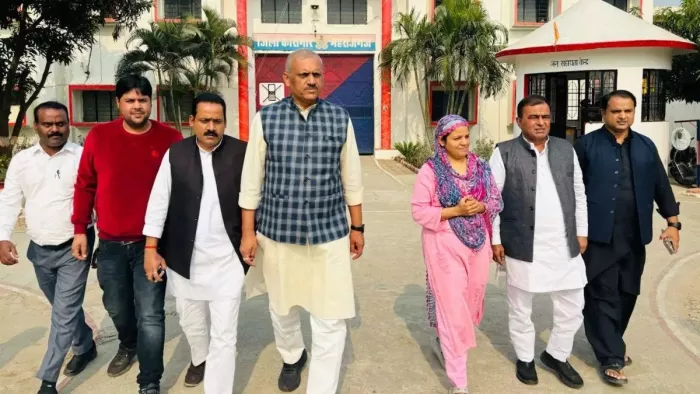 नसीम सोलंकी की जीत के बाद क्यों भावुक हुए इरफान, शिव मंदिर को लेकर कह ...