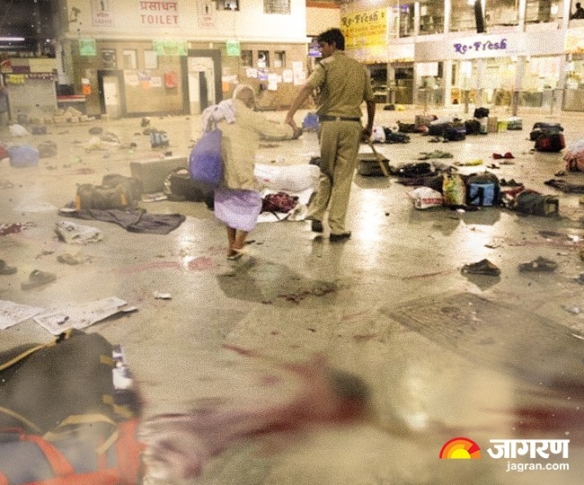 Mumbai Attack 2008: 16 साल पहले दहल गई थी माया नगरी, 9 तस्‍वीरों में ...