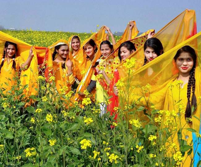 भारत ही नहीं बांग्लादेश, नेपाल और चीन में भी देख सकते हैं बसंत पंचमी की ...