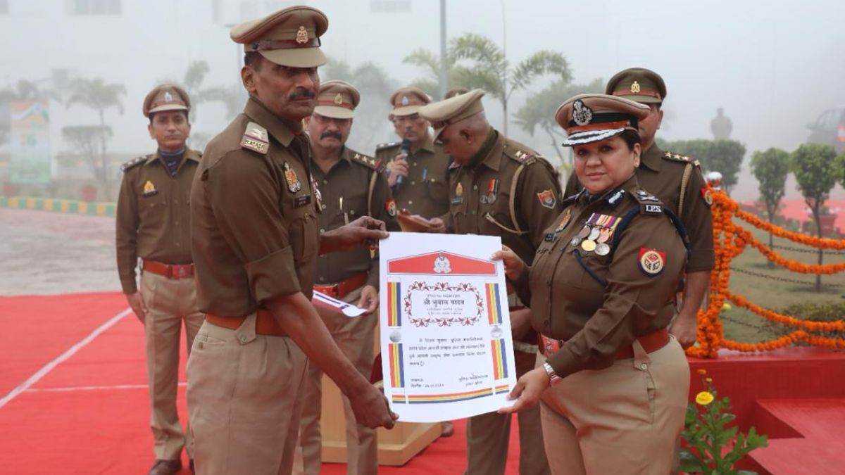 गणतंत्र दिवस पर सम्मान: प्रदेश भर से यूपी-112 के 510 पीआरवी कर्मी हुए ...